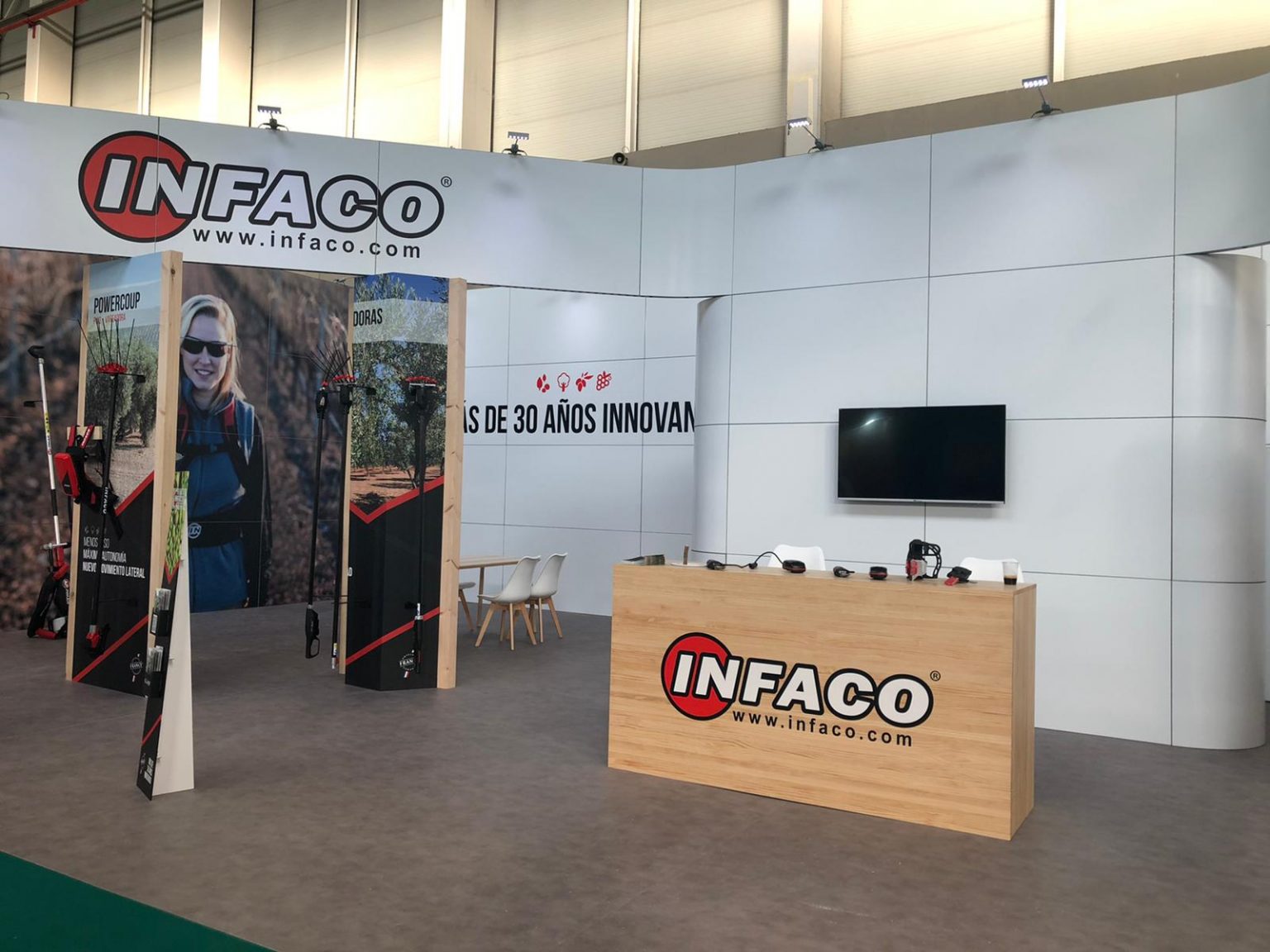 A INTERNACO apresenta na feira Expoliva a sua proposta de maquinaria ...